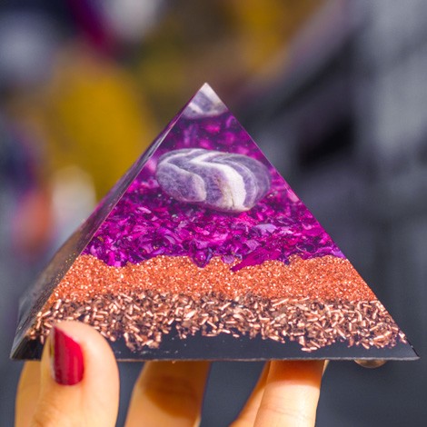 AMETHYST and SHUNGITE orgonite pyramid